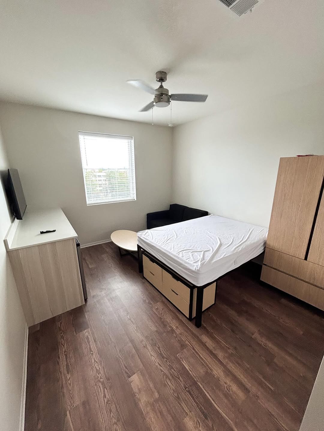 Nine 31 | Modern Student Apartments in Gainesville, FL near UF